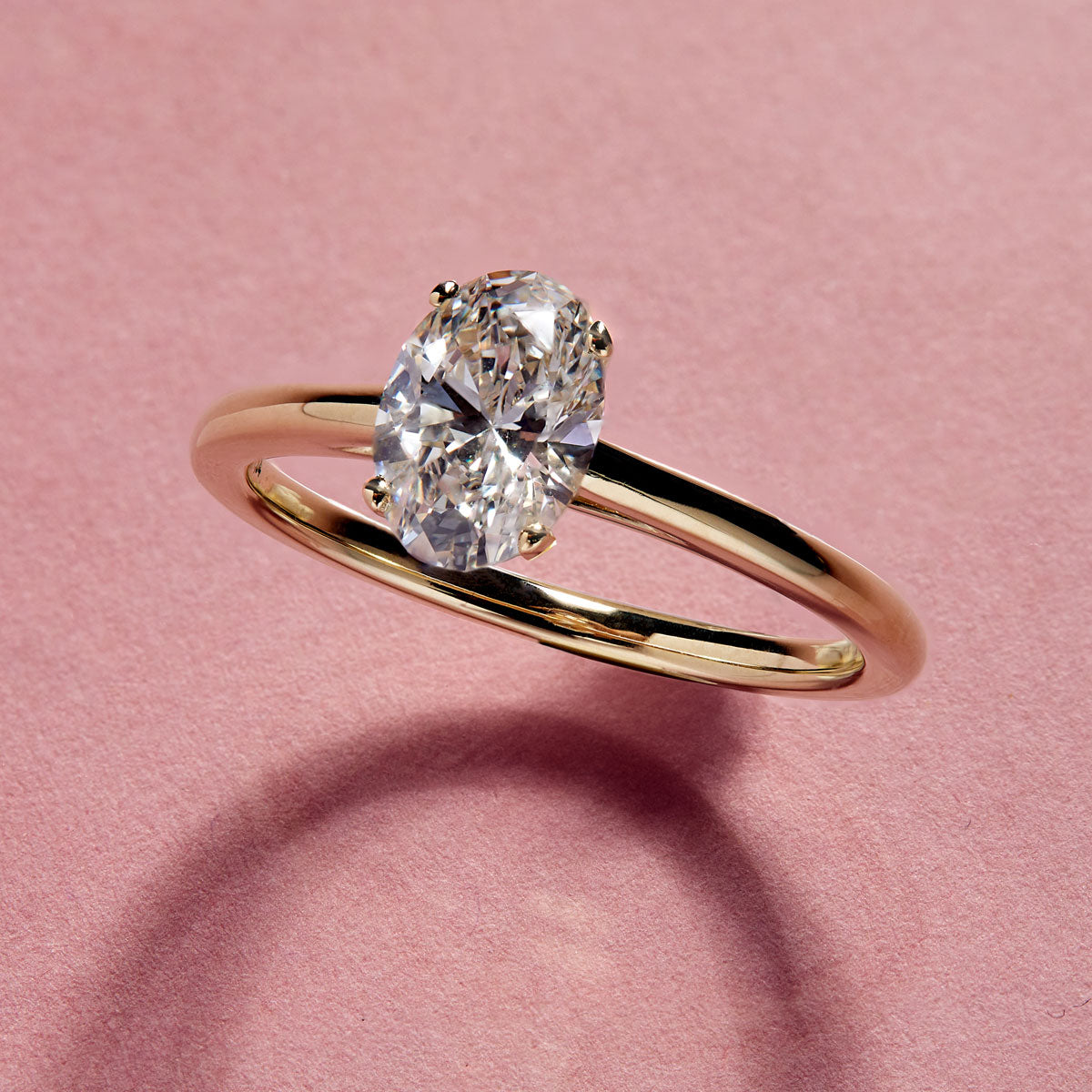 ¿Por Qué Son Caros Los Anillos de Compromiso? – ARA Joyería